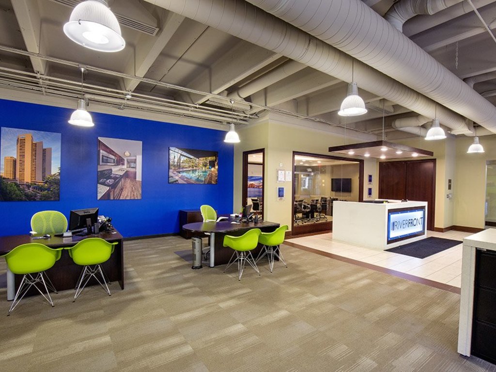 Detroit High Rise Apartments | Riverfront Towers | Amenities