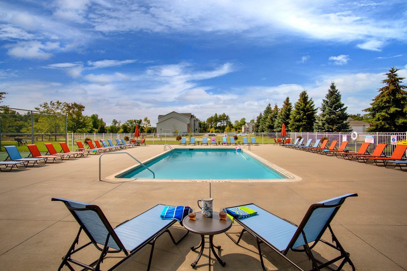 Apartments in Bath, Michigan | Somerset Park | Features