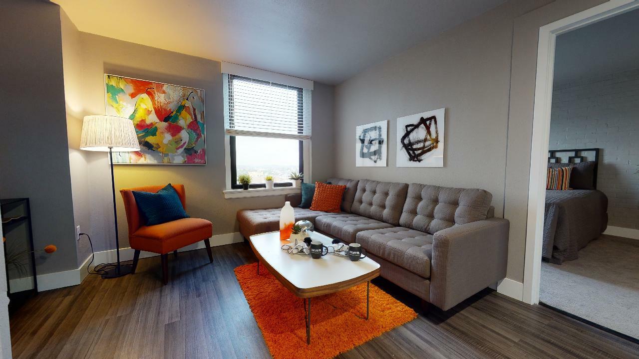 Luxury Apartments in Louisville, KY | The Flats on Fifth | Leasing Now!