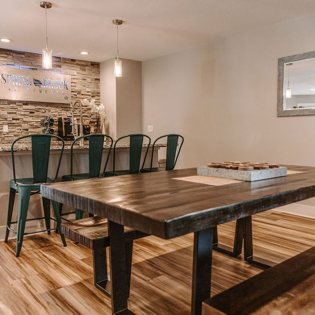 Holland Michigan Apartments | Spring Brook Apartments