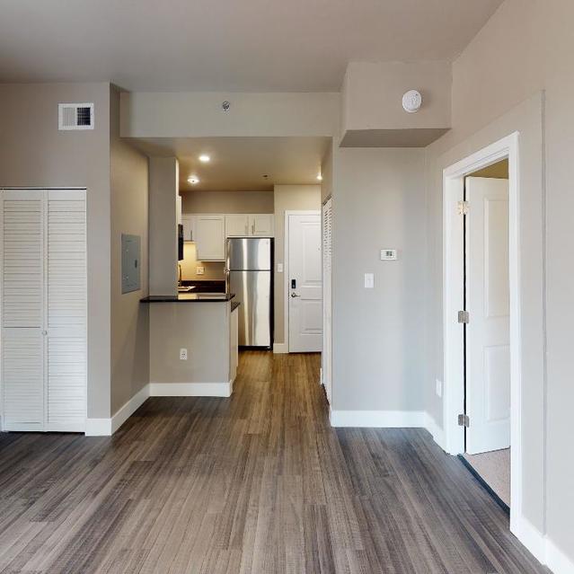 Luxury Apartments Louisville, KY | The Flats on Fifth | Home